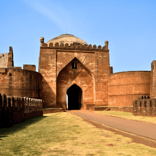 Top 10 Weekend Getaways from Hyderabad for Couples - Weekendyaari ...